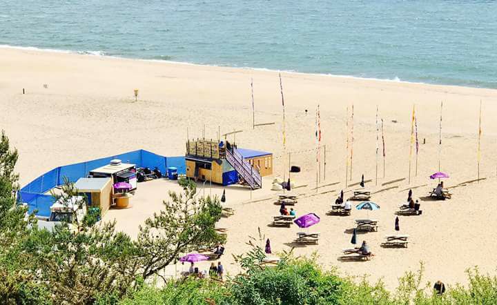 Stepping out at the beach – Offbeat Bars
